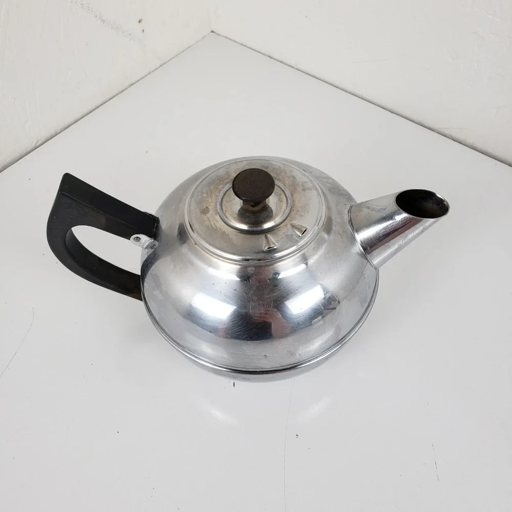 Gil-Cor | Kitchen | Vintage Gilcor 4 Cup Teapot Chrome On Copper Made ...